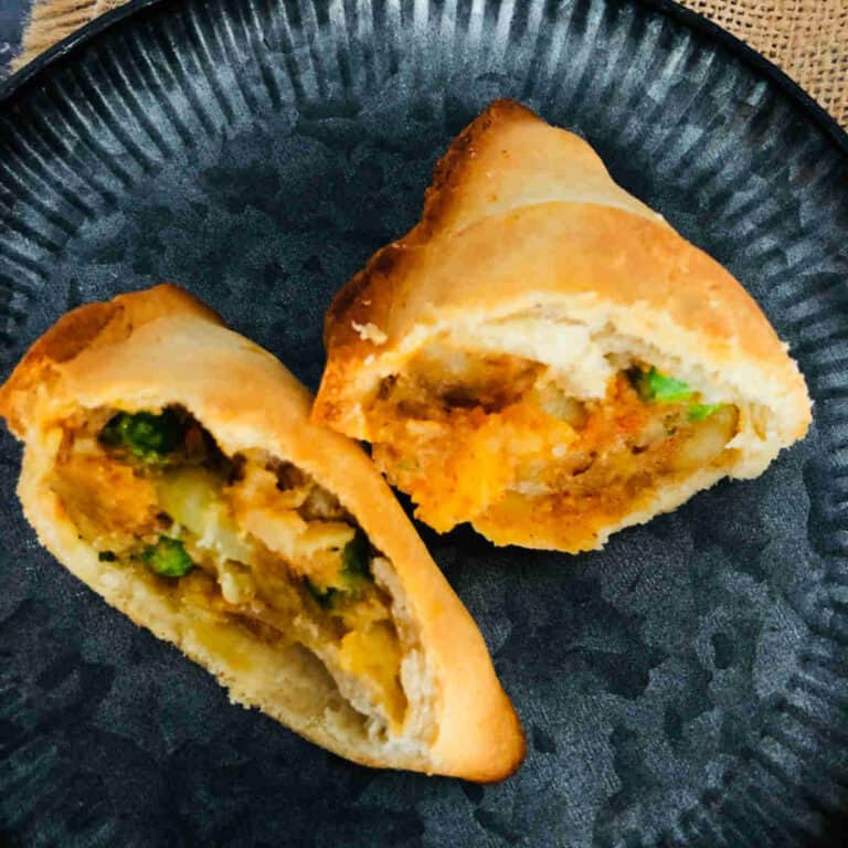 Authentic Samosa Recipe / How to make perfect samosa - Easy Indian Cookbook