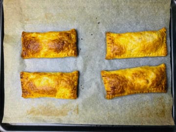 Veg Puff / Bakery Style Vegetable Puffs - Easy Indian Cookbook