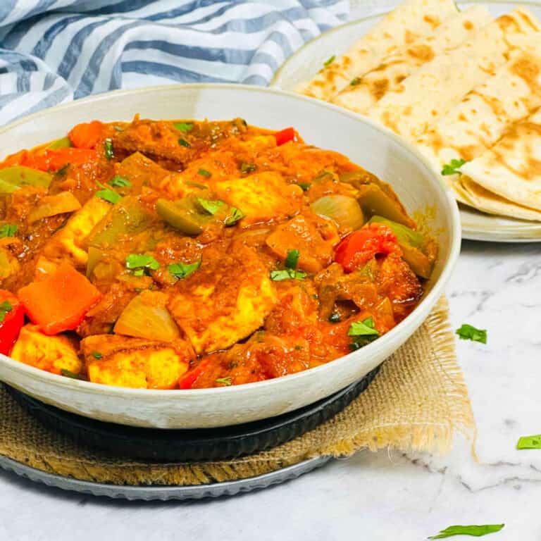 Paneer Sabzi / Quick Paneer Sabji (15 Minutes) - Easy Indian Cookbook
