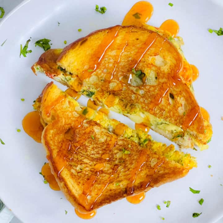 Bread Omelette / Anda Bread (Omelet Sandwich) - Easy Indian Cookbook