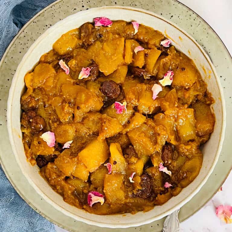 Easy Apple Chutney Recipe - Easy Indian Cookbook