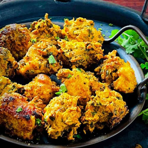 Chicken Pakora Recipe (Crispy Chicken Pakoda) - Easy Indian Cookbook