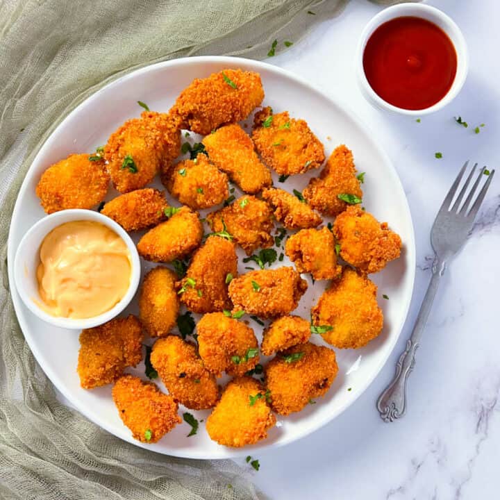 Indian-Spiced Chicken Nuggets (Crispy and Irresistible) - Easy Indian ...