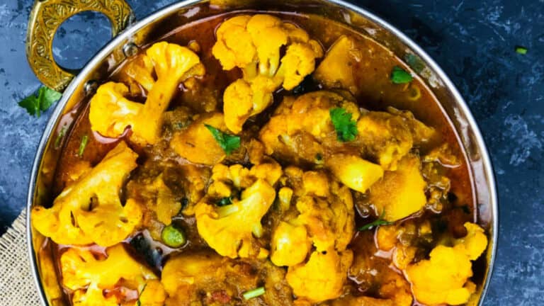 Naan-Stop Deliciousness: 25+ Indian Dishes to Pair with Naan - Easy ...