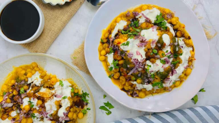 34 Must-Try Indian Street Food Recipes: Let's Cha(a)t about Flavors ...