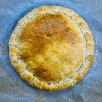 Dilpasand / Dilkhush (Coconut Filled Puff Pastry Dessert) - Easy Indian ...
