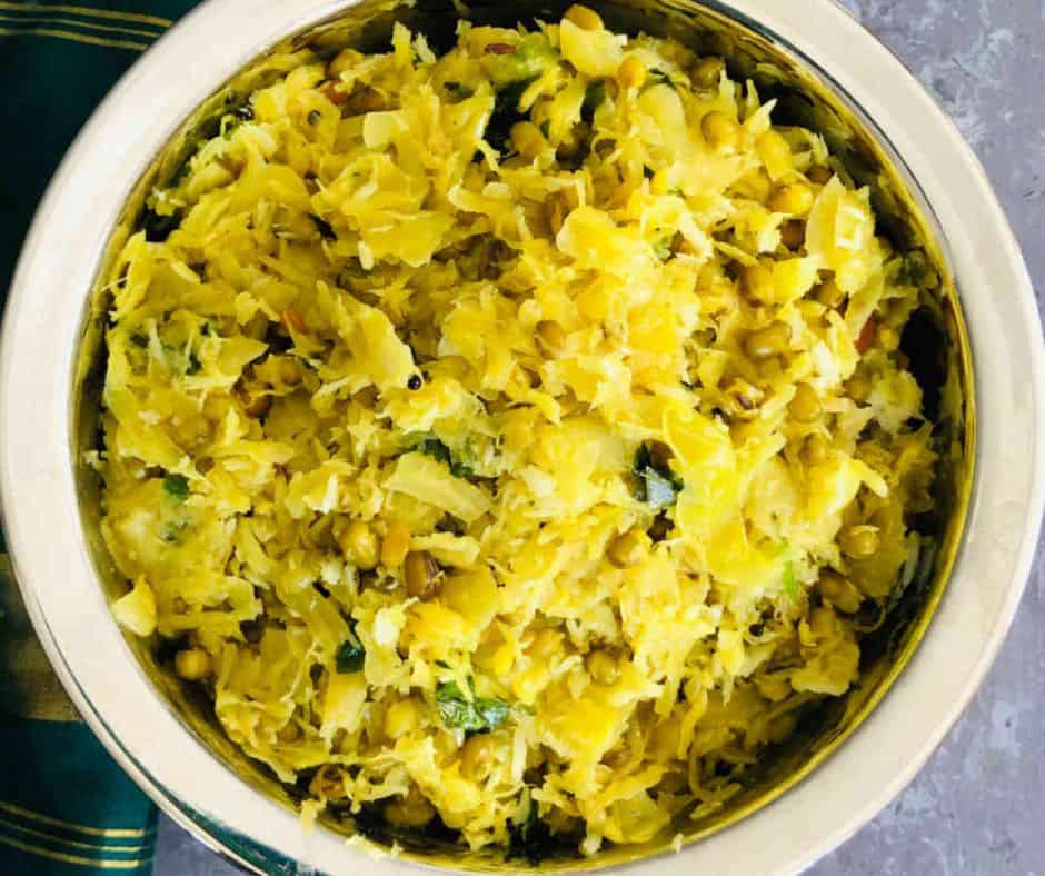 Cabbage Palya / Cabbage Poriyal (South Indian Cabbage Stir-fry) - Easy ...