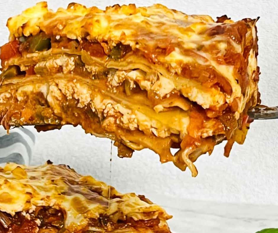 Paneer Lasagna / Easy Vegetarain Lasagna - Easy Indian Cookbook